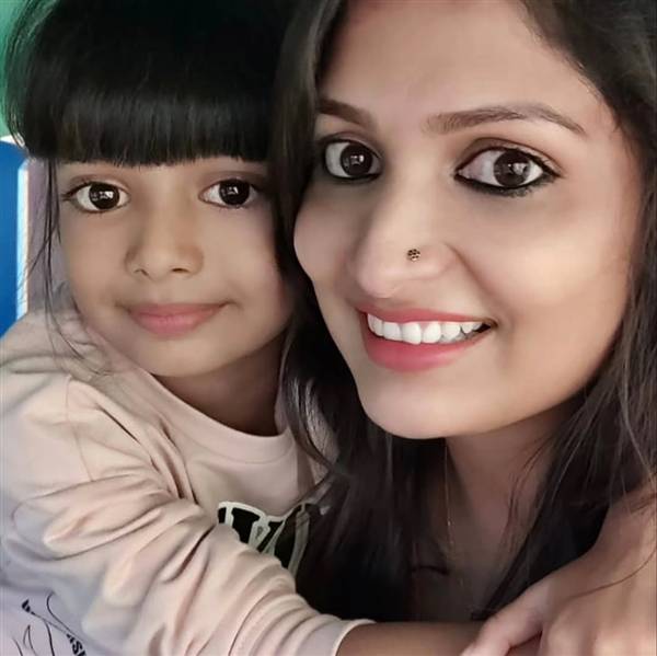 மகளின் பிறந்தநாளில்.. புகைப்படங்களை வெளியிட்டு வாழ்த்திய திவ்யா ஸ்ரீதர் ...