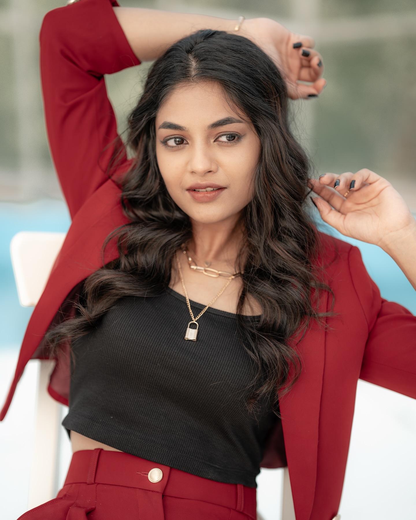 நடிகை இவானாவின் தமிழ் புத்தாண்டு கிளிக்ஸ்! | Ivana Tamil Newyear Wishes Clicks - Oneindia Tamil