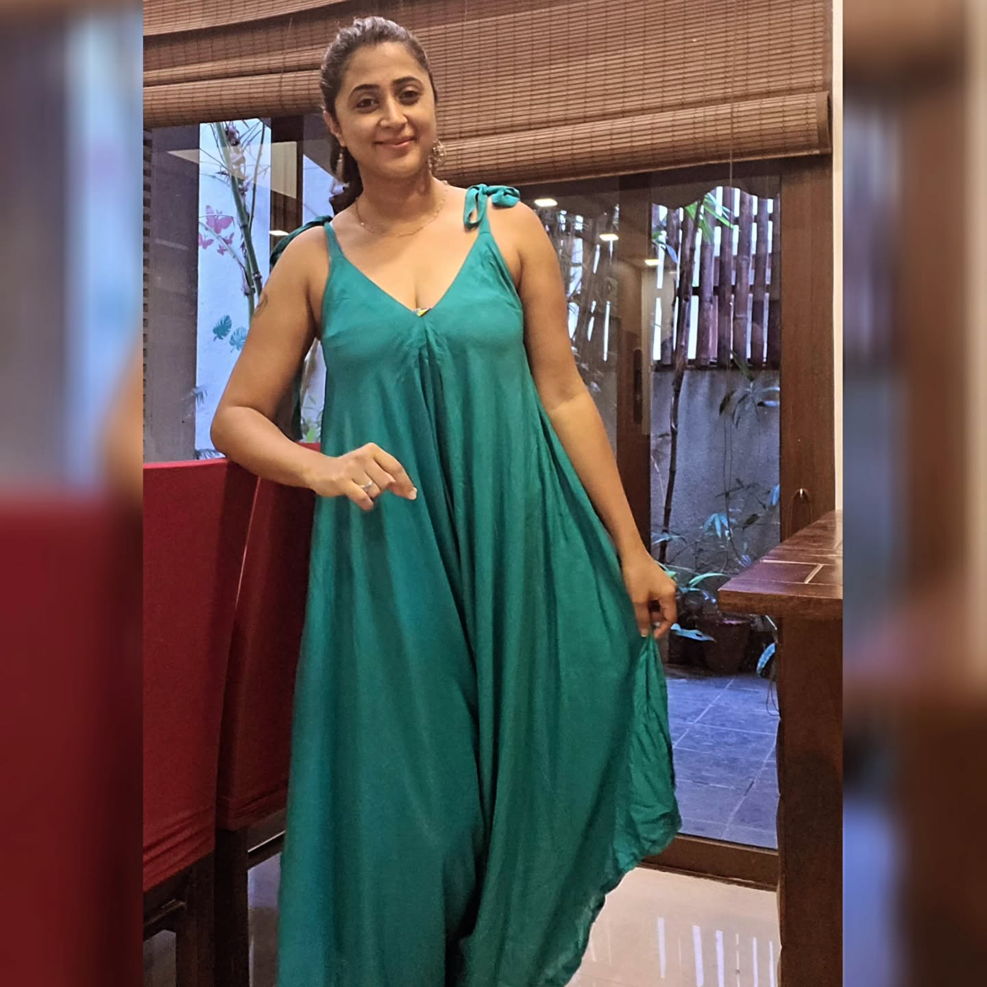 மகாபலிபுரம் பீச்சில் வைப் பண்ணும் சீரியல் நடிகை.. கனிகா லேட்டஸ்ட் ...