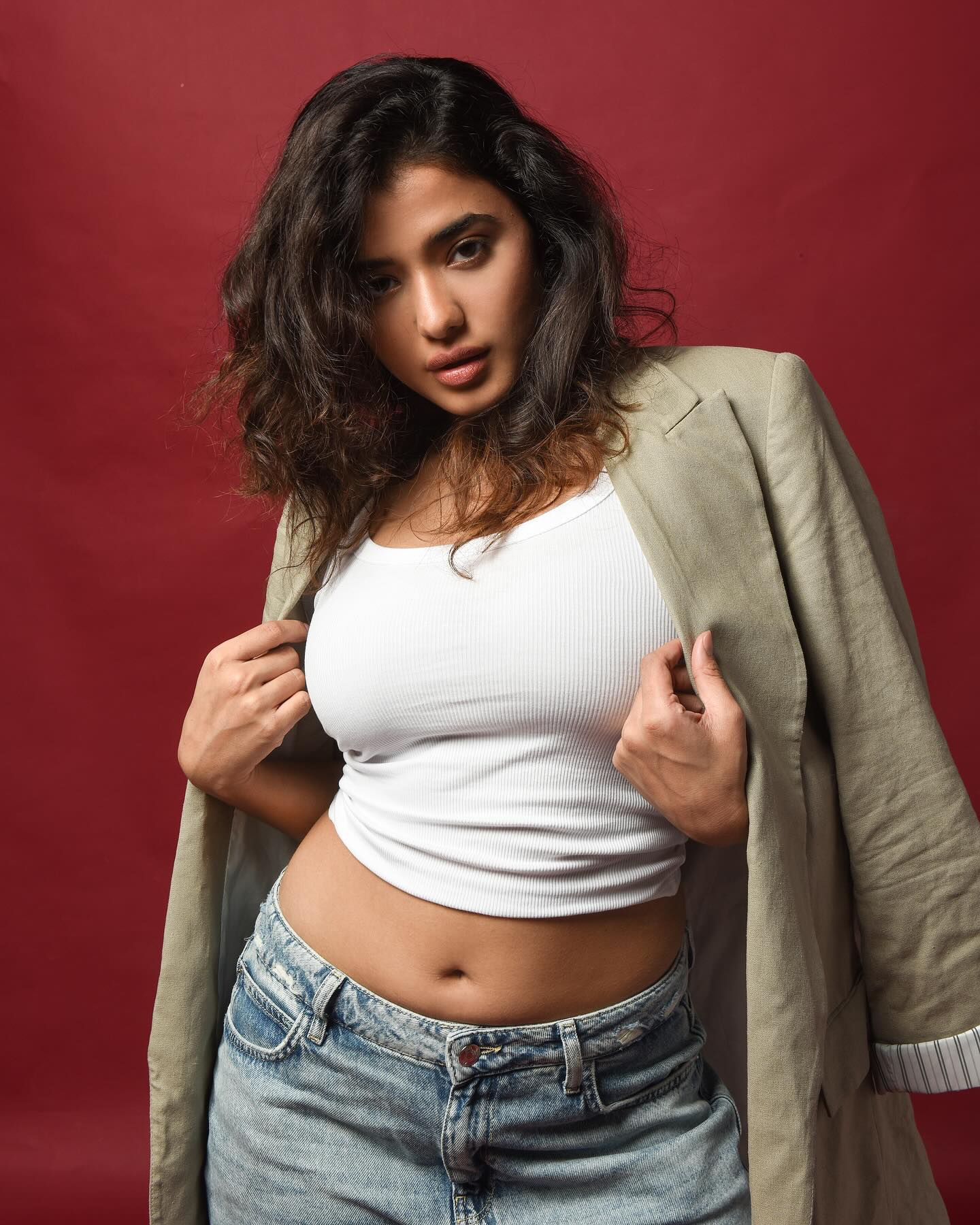 కేతిక కేవ్వు కేక.. అందాల షోతో రచ్చ రచ్చ చేస్తున్న బ్యూటీ. | Ketika ...