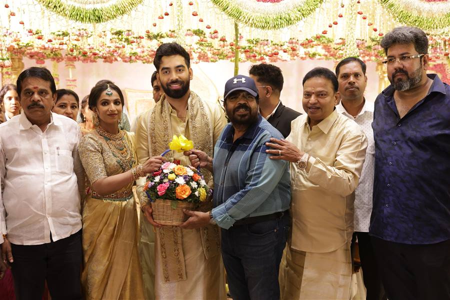 படு ஜோராக நடந்த ஐசரி கணேஷ் மகள் திருமணம்.. ரஜினி, கமல் உட்பட திரை ...