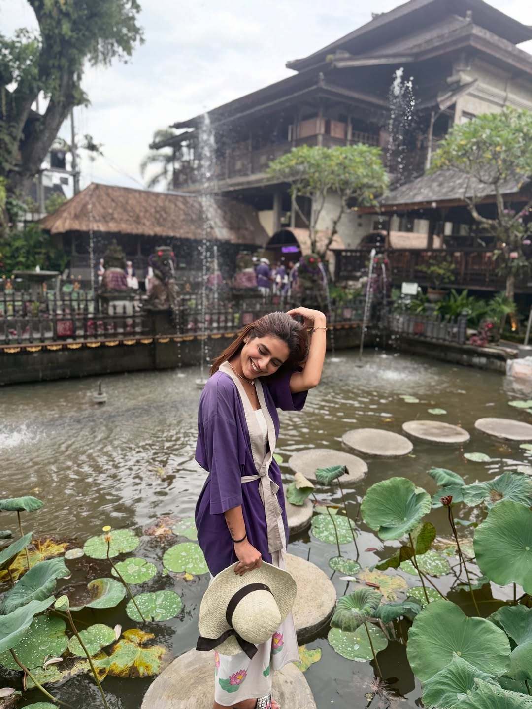 பாலியில் ஜாலி ட்ரிப்.. நடிகை பிரியா வாரியாரின் லேட்டஸ்ட் வகேசன் ...