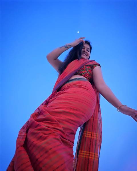 மலேசியா சென்ற ரச்சிதா! அந்த இடத்திற்கு போகாம எப்படி.. லேட்டஸ்ட் பிக்ஸ் ...