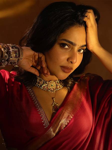 அவளை ரொம்ப பிடிச்சதால.. நடிகை ஐஸ்வர்யாவின் பதிவால் வருத்தமான கீர்த்தி ...