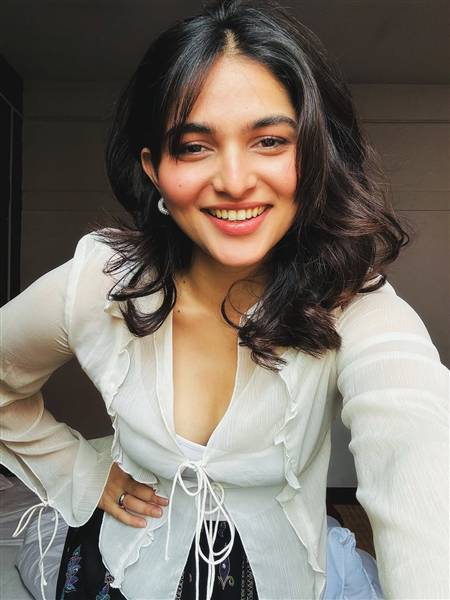 பேக்பேக்கை மாட்டிக்கொண்டு ட்ரெக்கிங்.. ட்ராகன் நாயகியின் லேட்டஸ்ட் ட்ரிப் போட்டோஸ்! | Actress ...