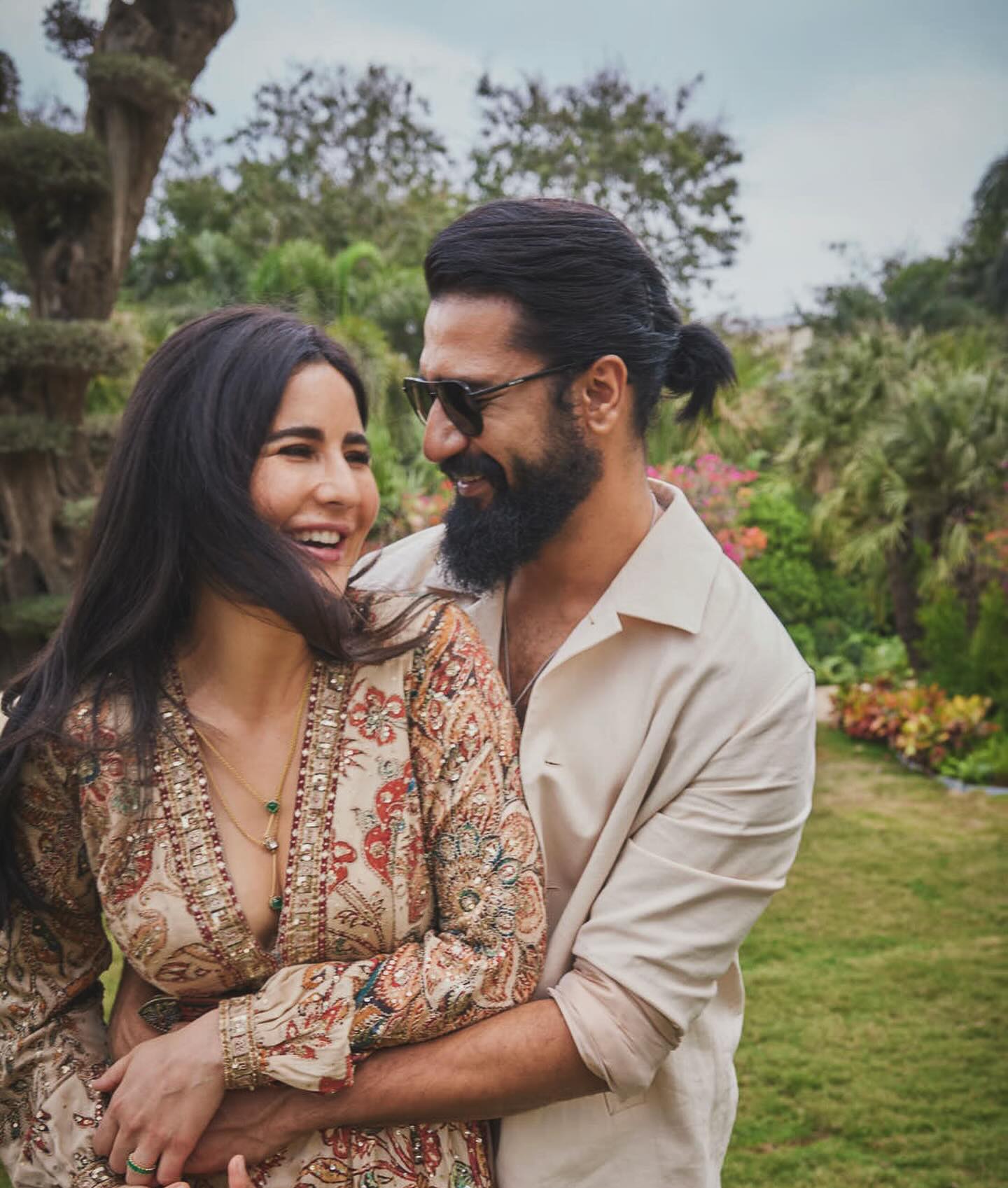 Katrina Kaif: பாலிவுட் நடிகை கத்ரீனா கைஃப் கர்ப்பம்.. புகைப்படத்தை ...