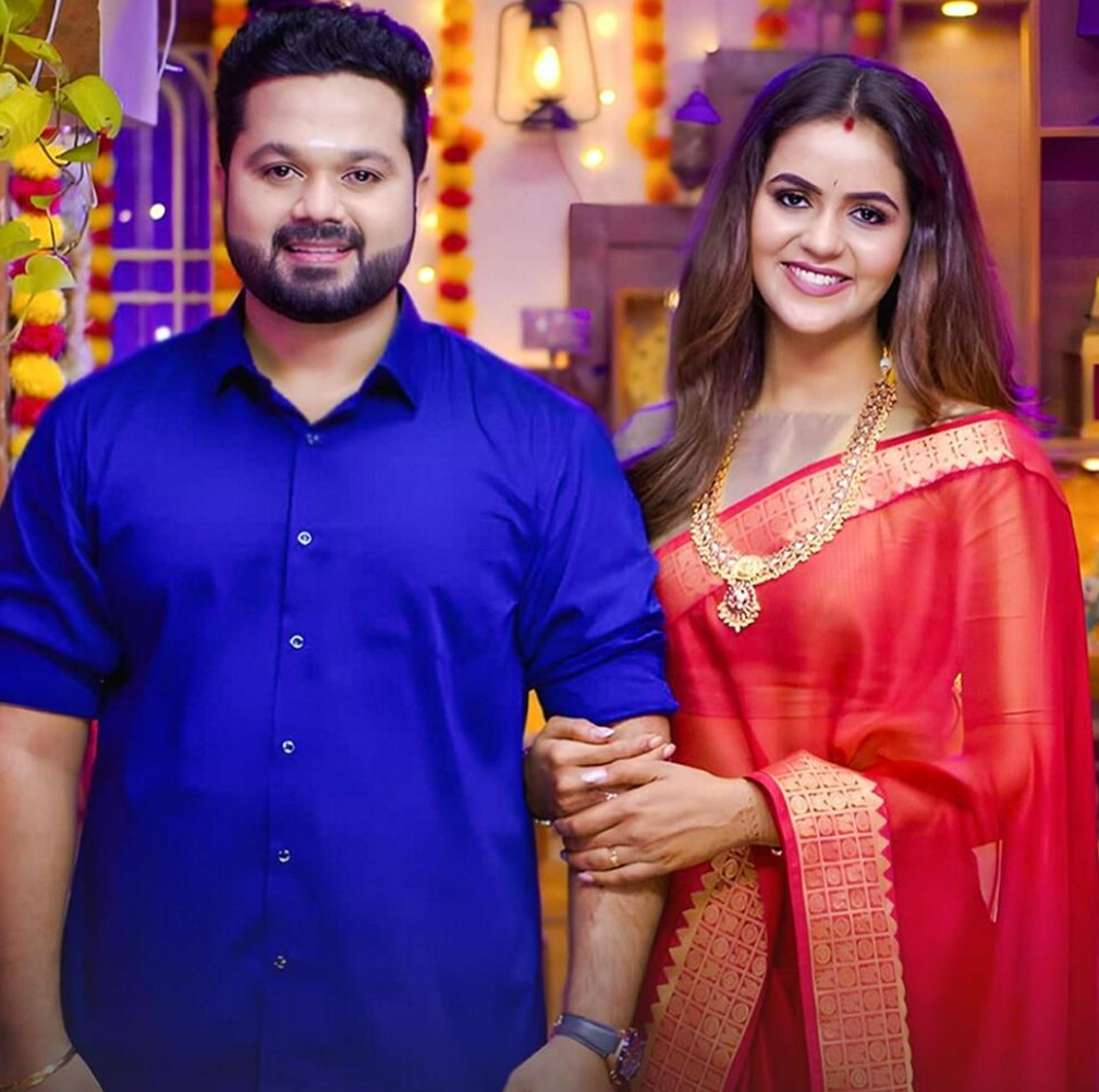 இல்லத்தரசிகள் கொண்டாடிய சன் டிவி சீரியல்கள்.. அதிகம் பார்க்கப்பட்ட ...