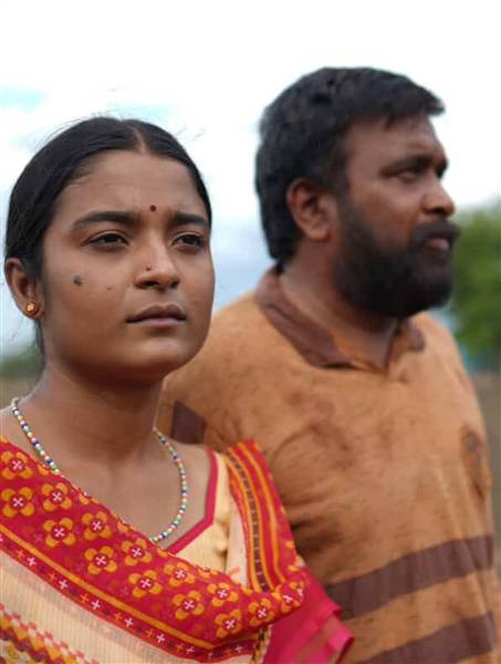 ‘மைலார்ட்’ படத்தின் ஷூட்டிங் தளத்தில் சைத்ரா.. இணையத்தில் வைரலாகும் ...