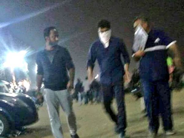 கட்சி தொடங்கி இரண்டே ஆண்டுகளில் CM.. மாற்று சக்தியாக உருவெடுத்த விஜய் ...
