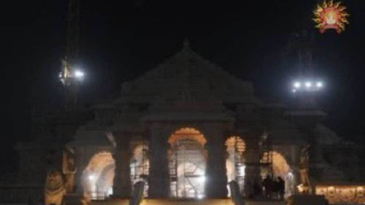 In Pics: Captivating Night Views of the Ayodhya Ram Temple - Oneindia