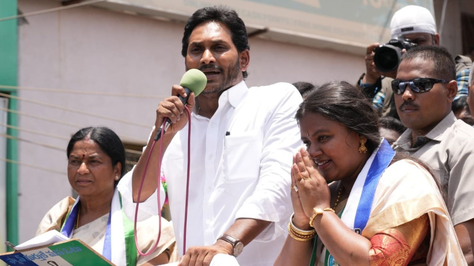 చంద్రబాబు చేసేవన్నీ మాయలు.. కుట్రలే : సీఎం జగన్ | CM YS Jagan Mohan ...