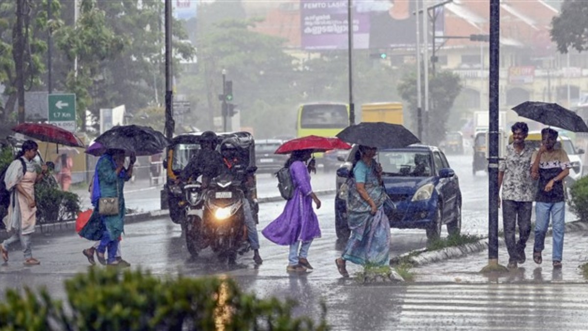 Rain: ದೇಶದೆಲ್ಲೆಡೆ ಮಳೆ: ದೆಹಲಿ ಸೇರಿದಂತೆ ಹಲವೆಡೆ ತಂಪನೆರೆದ ವರುಣ | Highest ...