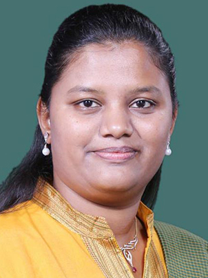 Dr Gavit Heena Vaijaykumar: Age, Biography, Education, Family, Caste ...