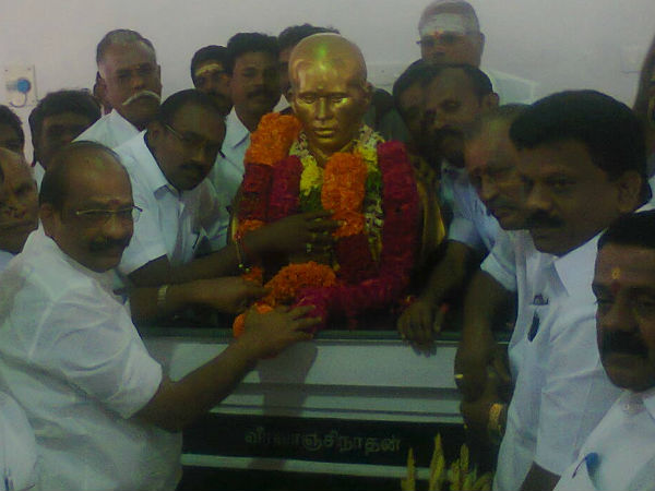 செங்கோட்டை வீரவாஞ்சிநாதன் மணிமண்டபம்.. ஜார்ஜ் கோட்டையிலிருந்து திறந்து ...