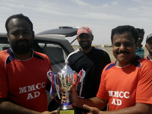 அபுதாபியில் நடந்த டி20 கிரிக்கெட் போட்டியில் ஈடிஏ மெல்கோ அணி வெற்றி ...