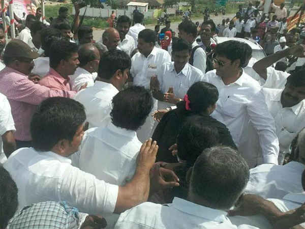 'மேடி'யோடு ஜோடி சேர்ந்த தெம்பு... சென்னைக்கு வெளியே அரசியல் வலம் வரும் ...