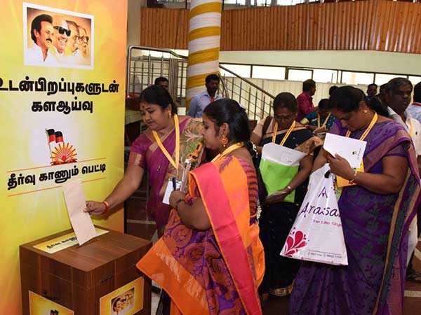 ஸ்டாலின் மீட்டிங்கில் புகார் பெட்டி... அன்பகத்தில் பாதுகாப்பு - கதி ...