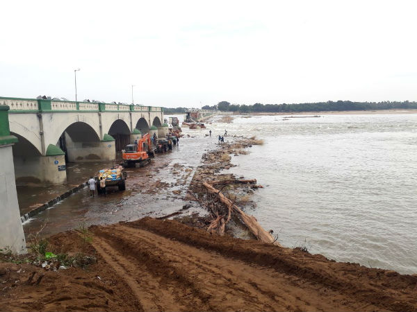இன்று திறக்கப்படும் மேட்டூர் அணை.. இன்னும் முக்கொம்பு அணை கட்டுமானம் ...