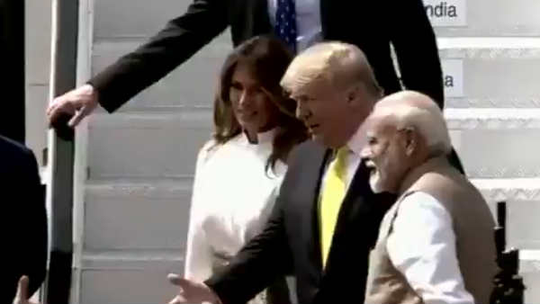 'மியூஸ்' வந்தால் எல்லாம் சரியாகும்.. மனைவி மெலானியாவை கூடவே அழைத்து ...