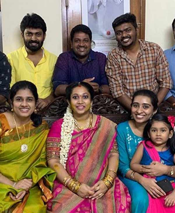 சின்ன கோலிவுட்டில் இன்னும் ஒரு செல்ல வளைகாப்பு.. பூரித்துப் போன புரமோதித்தா! | sai pramoditha ...