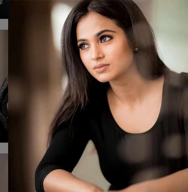 ரம்யா பாண்டியன் விஷ பாட்டிலா.. பொங்கி எழுந்த ரசிகர்கள்.. செம ஆட்டமா ...