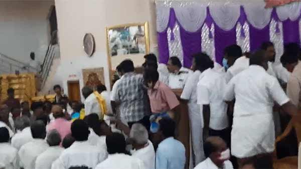 திண்டுக்கல் நத்தம் தொகுதி திமுக வேட்பாளர் அறிமுக கூட்டத்தில் அடிதடி ...