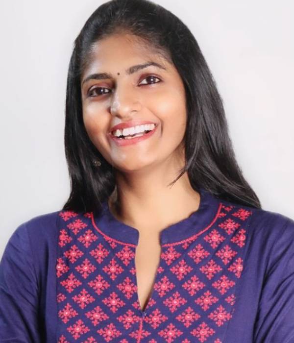 கழுத்துல தாலி காணோமே.. கனி கொடுத்த விளக்கம் .. பரபரப்பான சமூக ...