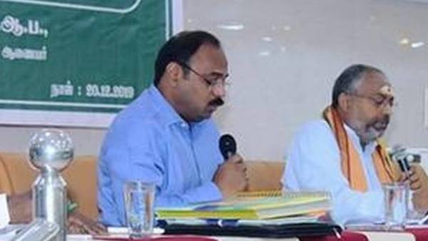 ஐஏஎஸ் அதிகாரி மனைவி கழுத்தை அறுத்துக் கொண்டு தற்கொலை.. சென்னையில் ...