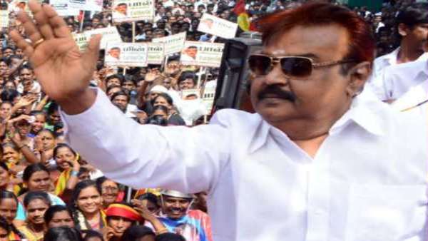 பொட்டு வச்ச தங்கக் குடம்.. ஊருக்கு நீ மகுடம்..வெள்ளை மனசுக்காரர் ...