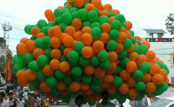 வணக்கம்! வாங்க மோடி.. காவி பலூன் பறக்க விட தயாரான பாஜக - தடை விதித்த ...