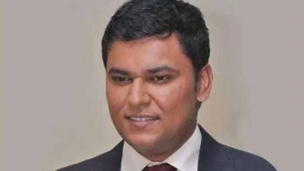 விவேக் குமார் - இனி இவர்தான் பிரதமர் நரேந்திர மோடியின் தனிச் செயலாளர் ...