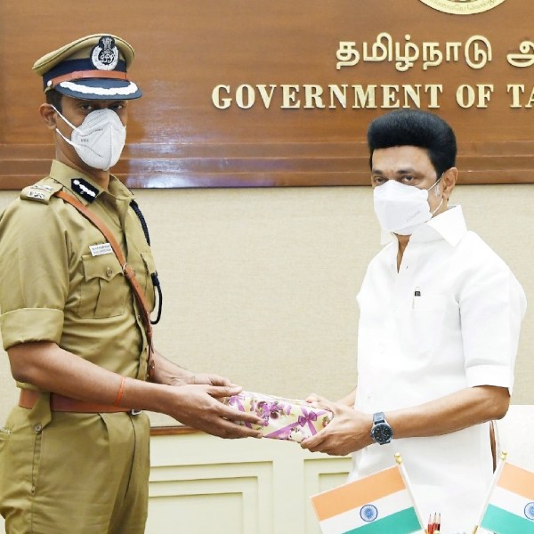 தமிழக உளவுத்துறை ஐ.ஜி. செந்தில் வேலன் ஐ.பி.எஸ்.! மதுரைக்காரரின் மாஸ் ...