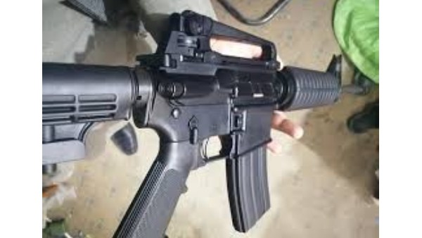 தீவிரவாதிகளிடம் இருந்து சீனாவின் எம்.16 ரக துப்பாக்கிகள் பறிமுதல் ...