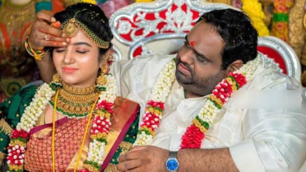 உருக்கமாக காதலை வெளிகாட்டிய தயாரிப்பாளர் ரவீந்தர்.. வேற லெவலில் அறிவுரை ...