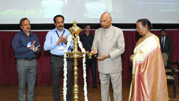 வயசானாலும் ஸ்டைலும் அழகும்.. இஸ்ரோவின் வின்டேஜ் ராக்கெட் தெரியுமா ...