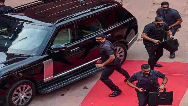 "அயர்ன் லேடி".. மோடியை பாதுகாத்த தமிழ் பெண்.. SPGயில் பணியாற்றியவருக்கு ...