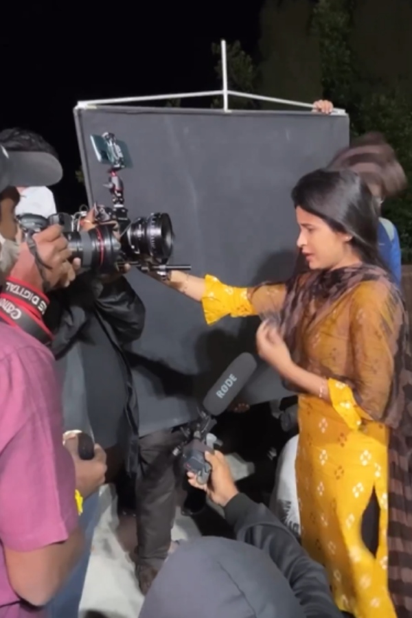 திருமணமான சில மாதங்களில் ரித்திகாவின் மகிழ்ச்சி கொண்டாட்டம்..கிடைத்த ...