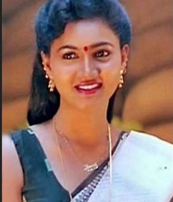 சீரியலுக்கு வரும் நாட்டாமை பட டீச்சர்... கேரக்டர் இதுதானாம்.. இனி ...