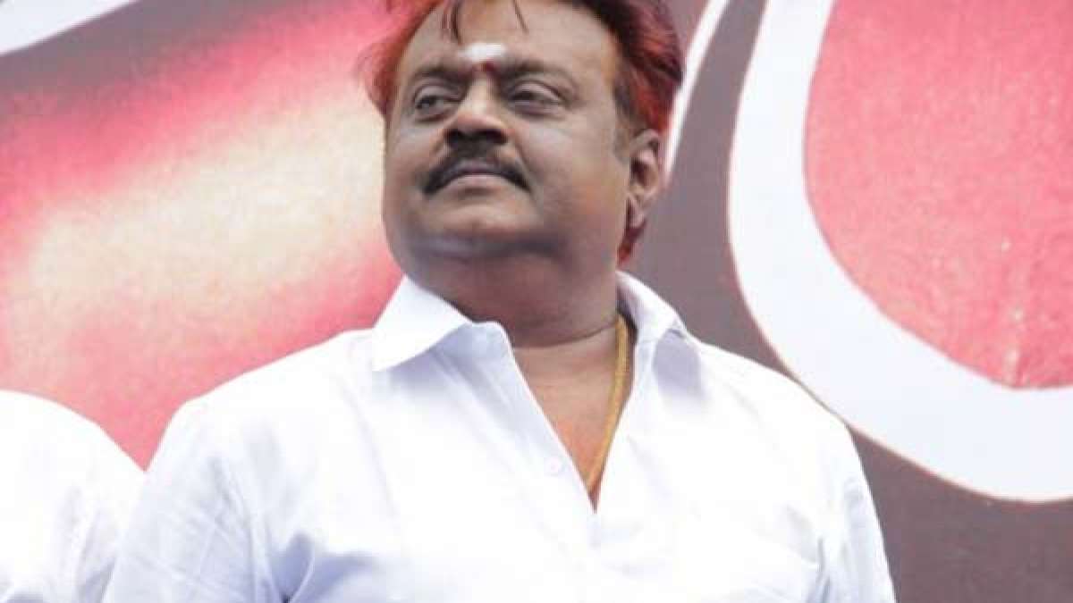 விஜயகாந்த் வீட்டுக்குள் வந்த "ஆபீசர்ஸ்".. பின்னாடியே வந்த "சூரியன் ...