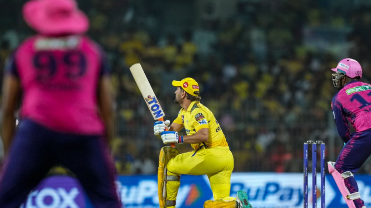 உயிரை கொடுத்து ஆடிய தோனி.. பிட்ச் சாதகமாக இருந்தும்.. சிஎஸ்கே தோற்க காரணம் என்ன? 4 ஷாக்கிங் ...