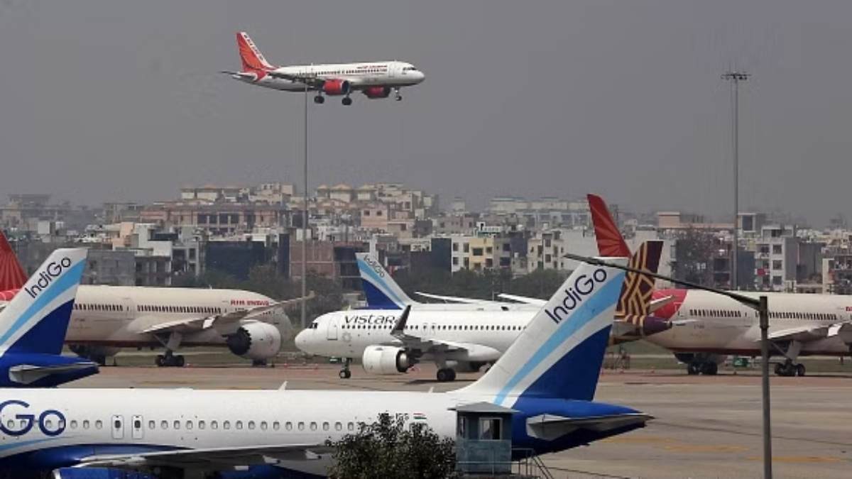 ஷாக்.. சென்னை டூ மதுரை, கோவை, தூத்துக்குடி விமான கட்டணம் கிடுகிடுவென ...