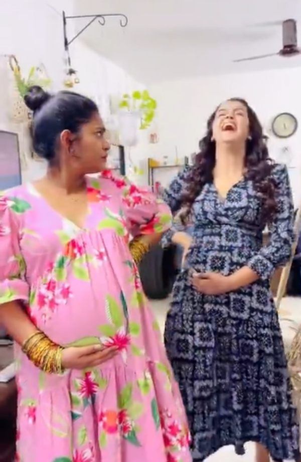 கர்ப்பிணினு கூட பார்க்காம.. காலை தூக்கி போட்டு.. கயல் சீரியல் நடிகை ...