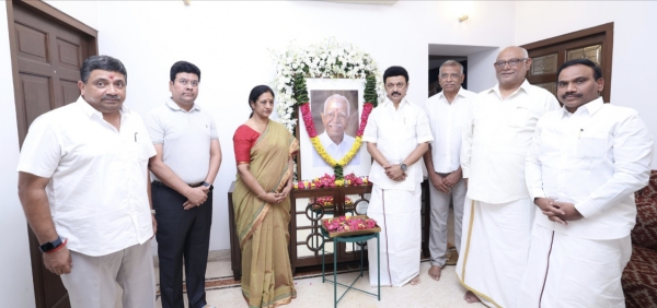 யூகங்களுக்கு முற்றுப்புள்ளி! எந்த விரிசலும் இல்லை! சபரீசனுடன் ஒரே ...