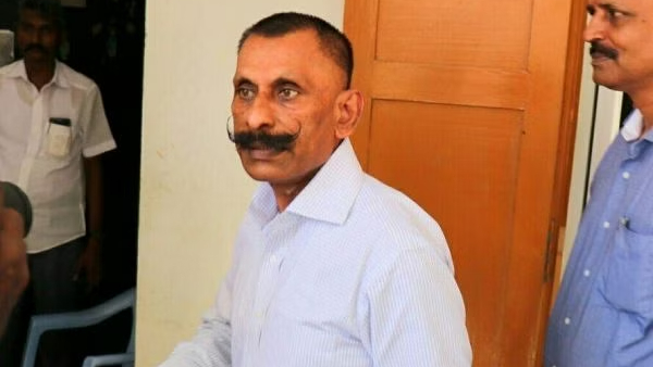 உறுதியாமே! அரசியலுக்குள் நுழையும் பொன் மாணிக்கவேல்? வந்து விழுந்த ...