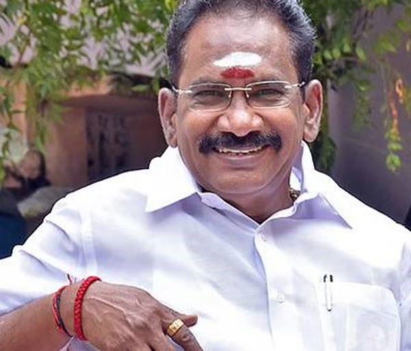 சிரிப்பழகன் செல்லூர் ராஜூ! மாஜி அமைச்சர் வளர்மதி சூட்டிய அடைமொழி ...