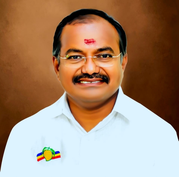 தந்தை சொல்மிக்க மந்திரமில்லை! உடல் நலமில்லாத வயதான அப்பா! உணவு ஊட்டி ...