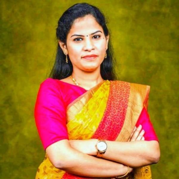 சென்னை மேயர் பிரியாவுக்கு அம்மா கொடுத்தனுப்பும் லஞ்ச் பாக்ஸ்! ஹோட்டல் ...