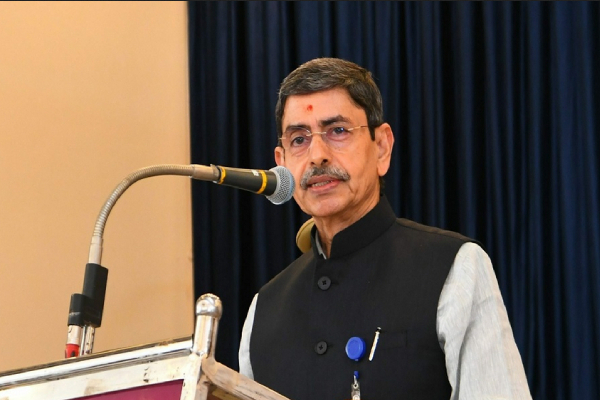 தமிழ்நாட்டில் மத மோதலை ஆளுநர் ரவி மூலம் உருவாக்க பாஜக சதி: கபில் சிபில் ...