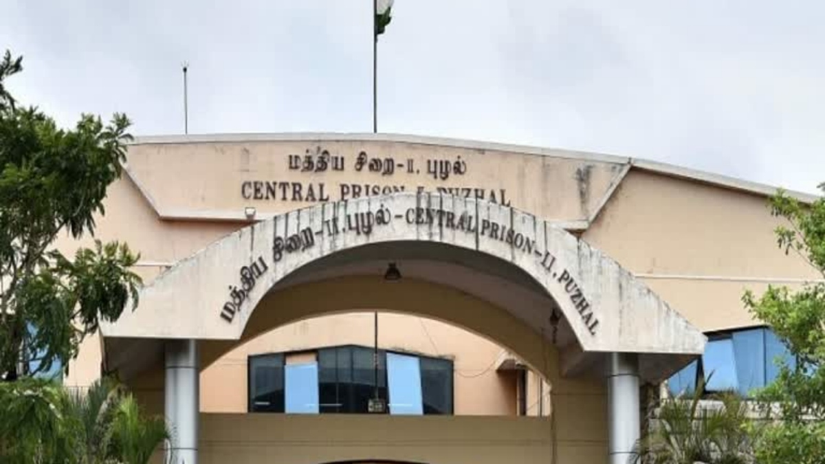 பாப்புலர் ஃபிரண்ட் ஆப் இந்தியா அமைப்பினருடன் கருக்கா வினோத் வந்த வீடியோ! புழல் சிறைத் துறை ...