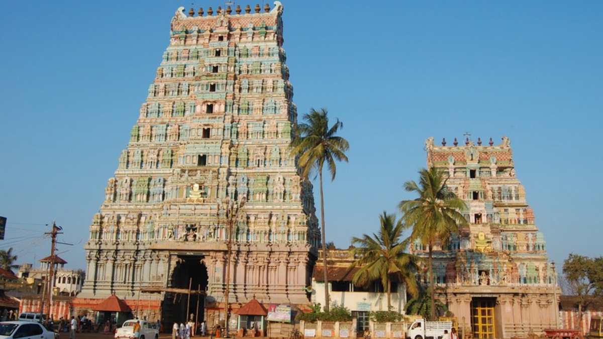 நோய் நீக்கும் மரியாயி.. காளையார் கோவிலில் மருது பாண்டியர்கள் கட்டிய ...